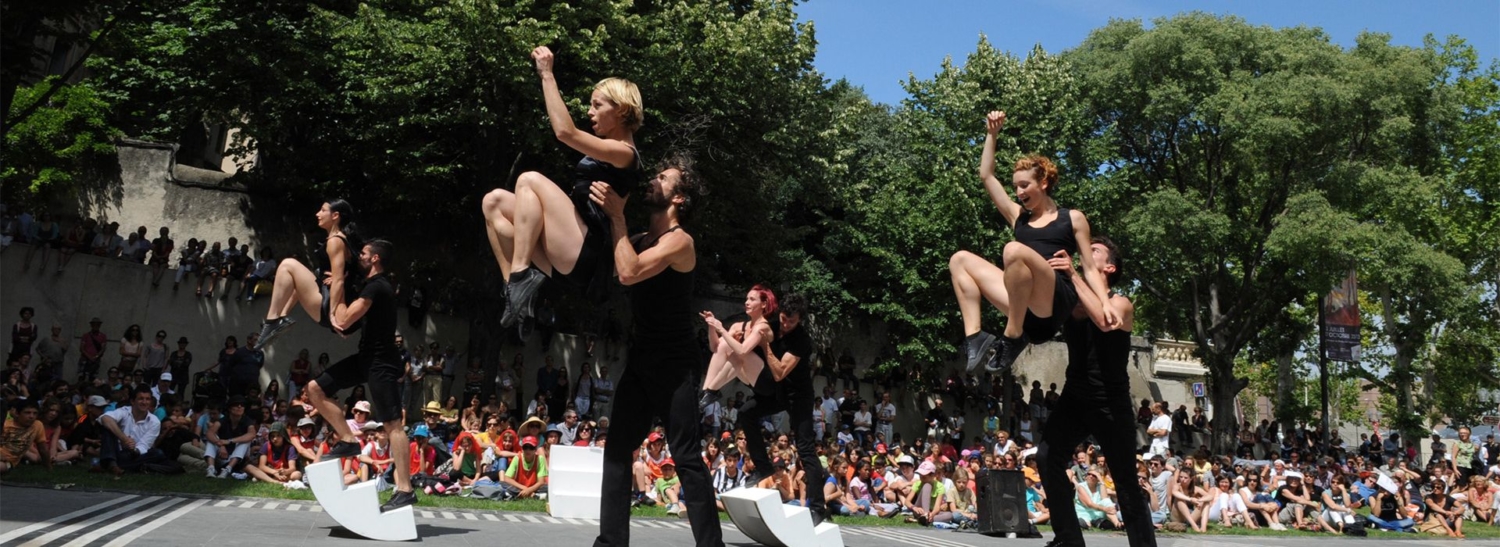 Le Groupe urbain d’intervention dansée (G.U.I.D) Ballet Preljocaj en ...