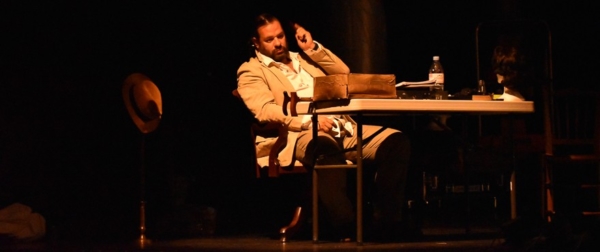 Baie des Anges de Serge Valletti dans une mise en scène d'Hovnatan ...