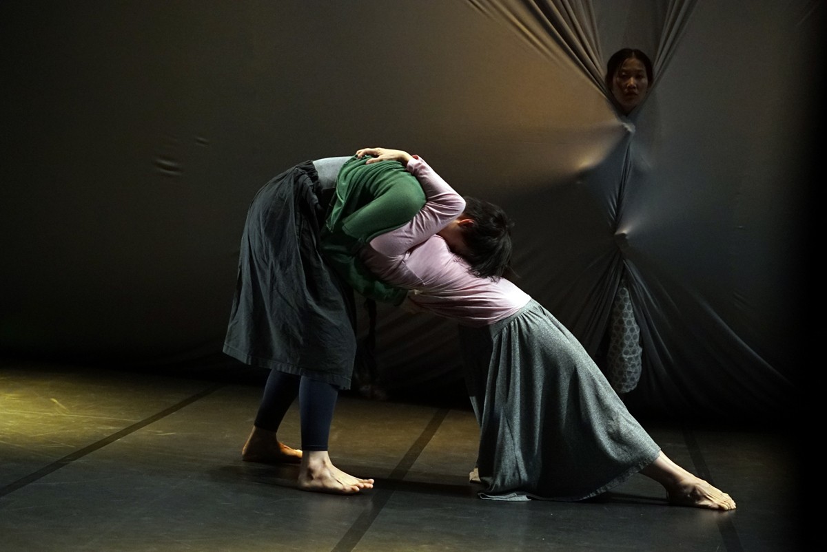 Red danse de combat signée Wen Hui - Sceneweb