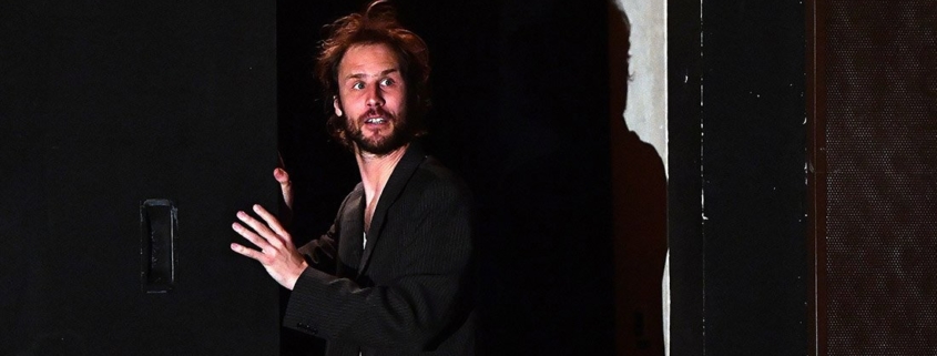 Nicolas Oton met en scène Crime et Châtiment de Fédor Dostoïevski ...