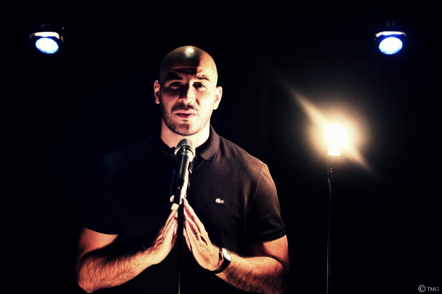 Mehdi Djaadi dans Coming Out - Sceneweb